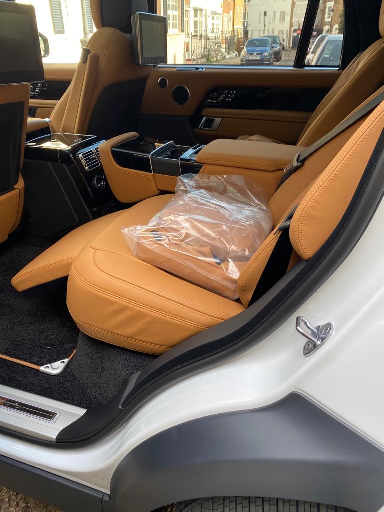 2021 RANGE ROVER Autobiography P400E – Falcon Autos